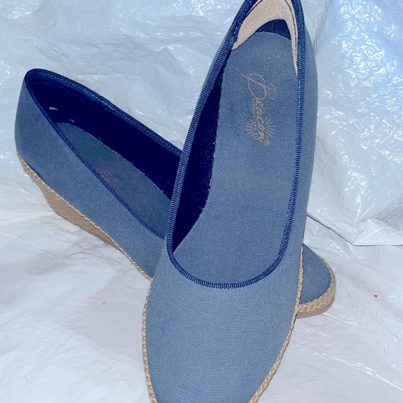 Beacon | Shoes | Beacon Espadrilles In Beautiful Blue Sz | Poshmark